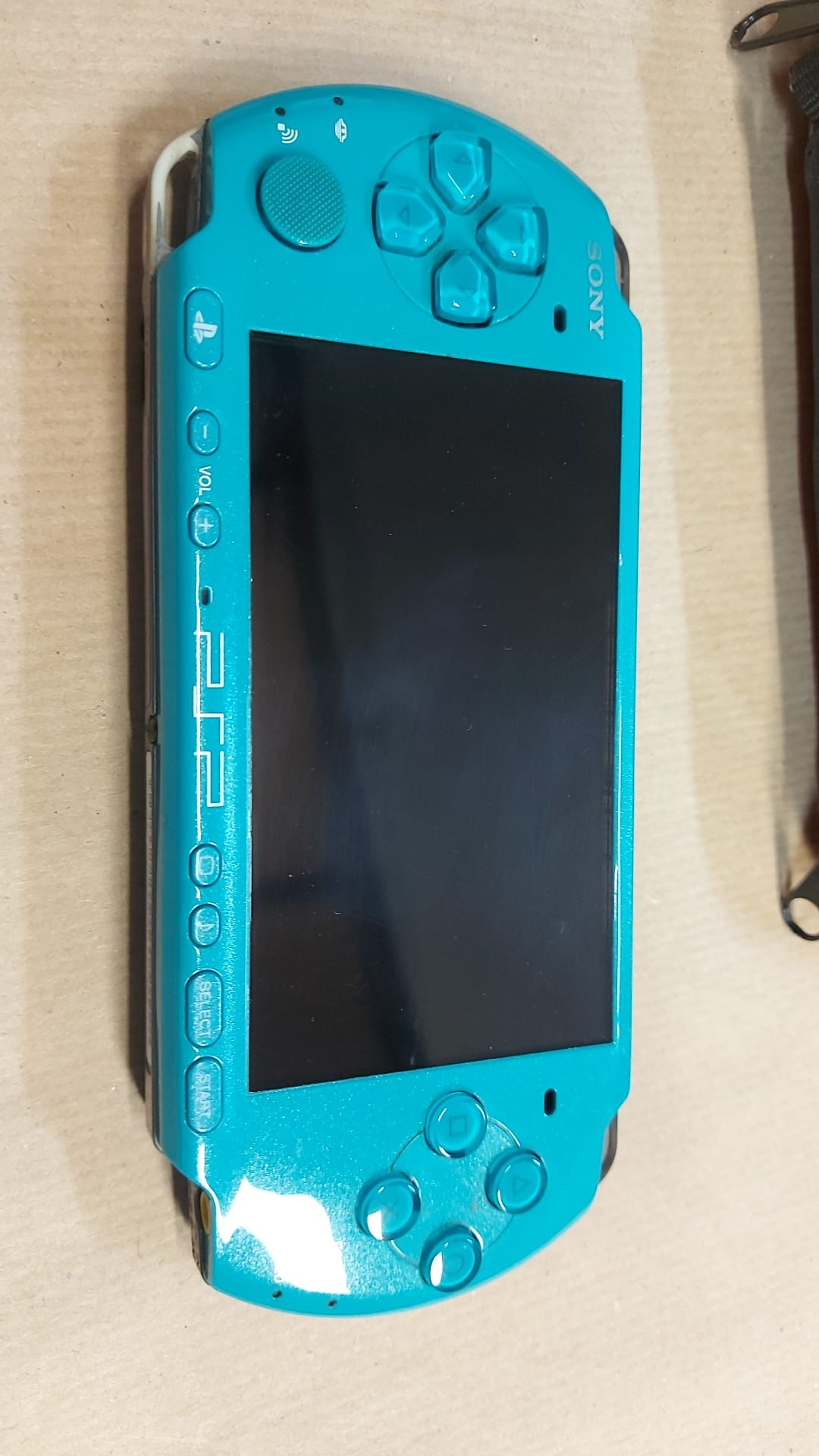 CONSOLE SONY PSP-3000 + MEMORY STICK 1GB + CAVO E CUSTODIA ...